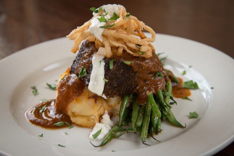 About Us – Bridges Restaurant