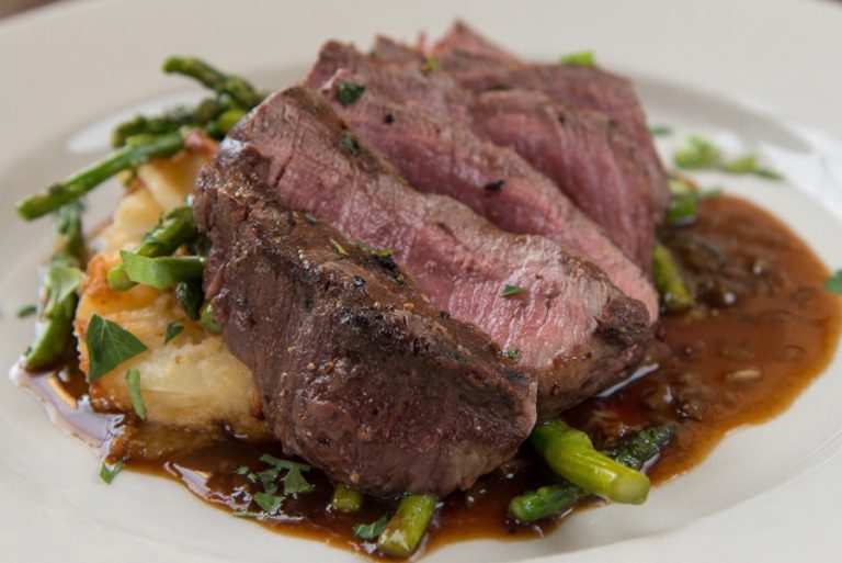 About Us – Bridges Restaurant